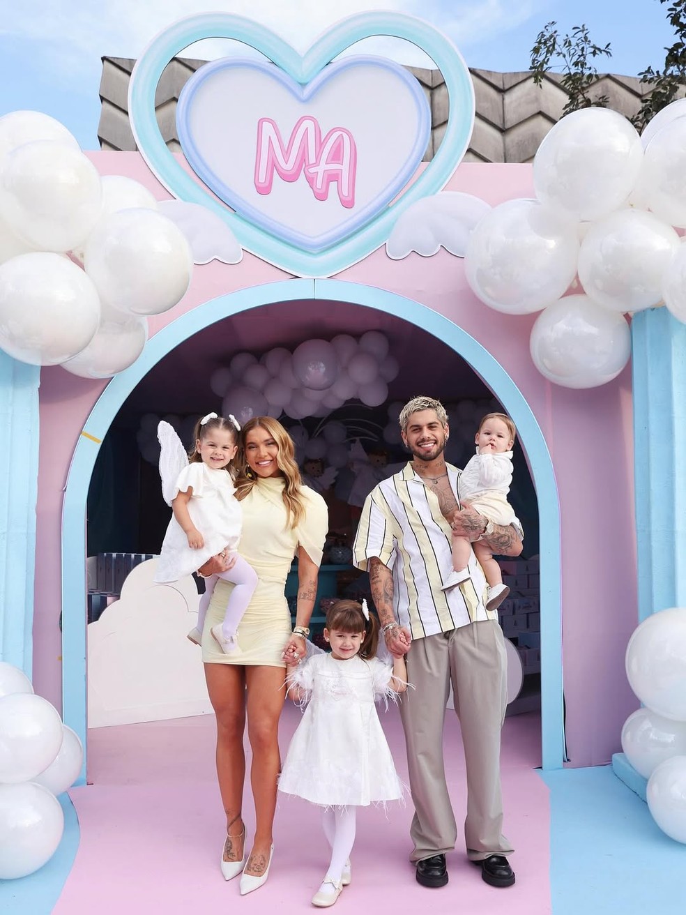 Virginia se declara para as filhas, Maria Alice e Maria Flor