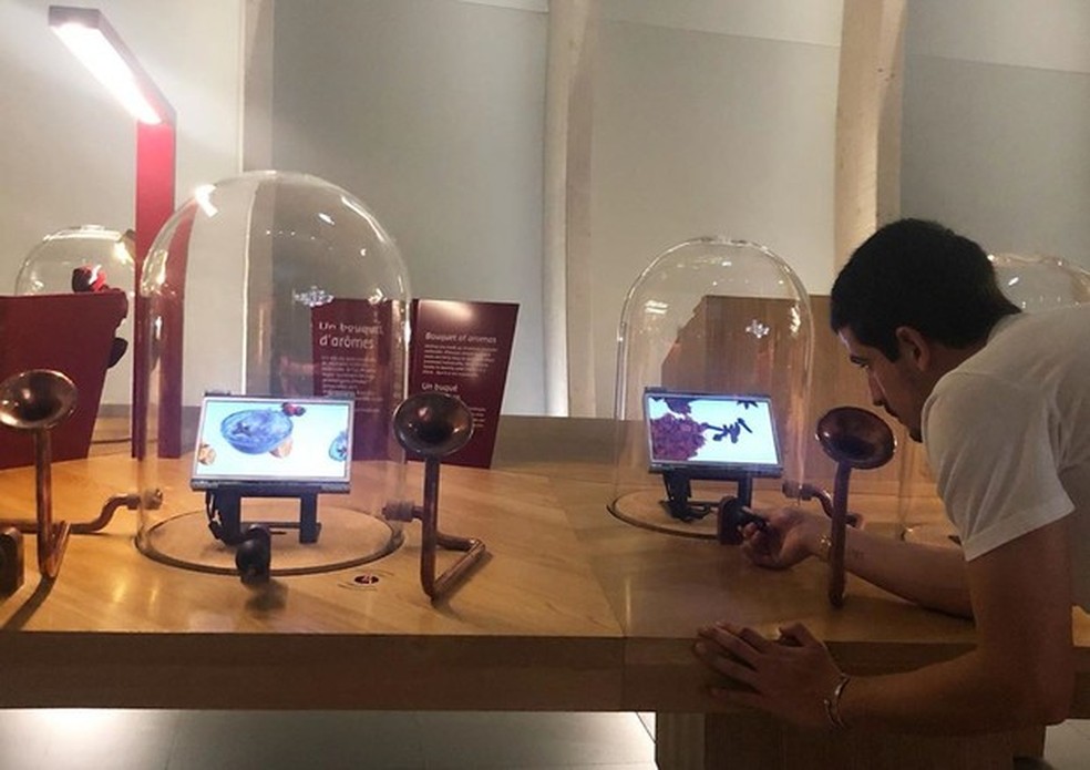 Enzo Celulari e Victoria Grendene celebram dois anos de namoro com ...