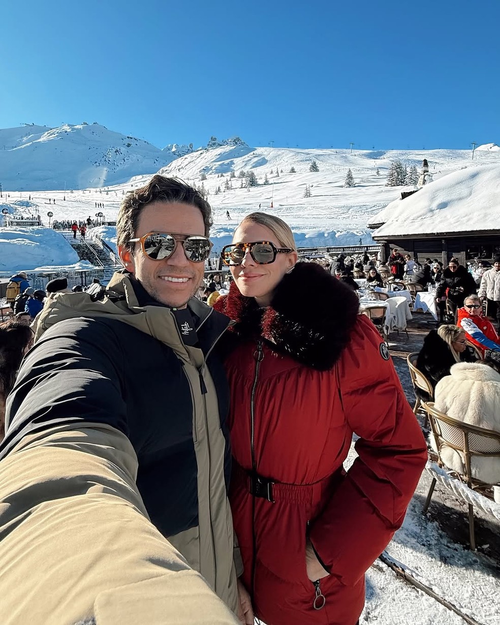 Luma Costa exibe cliques de início de viagem pelos Alpes Franceses ...