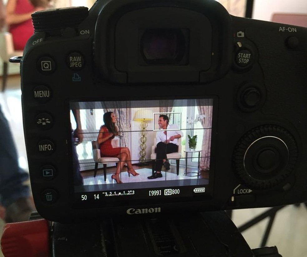 'Durante três anos só me viam da cintura para cima', diz Patricia Poeta ...