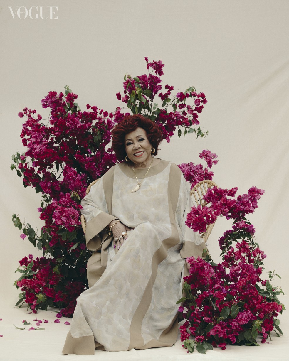 Estrelas 50+ brilham no InVogue, livro que conta a história de mulheres ...