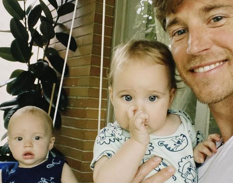 Rodrigo Calazans exibe momento fofo com os filhos, Mel e Bento