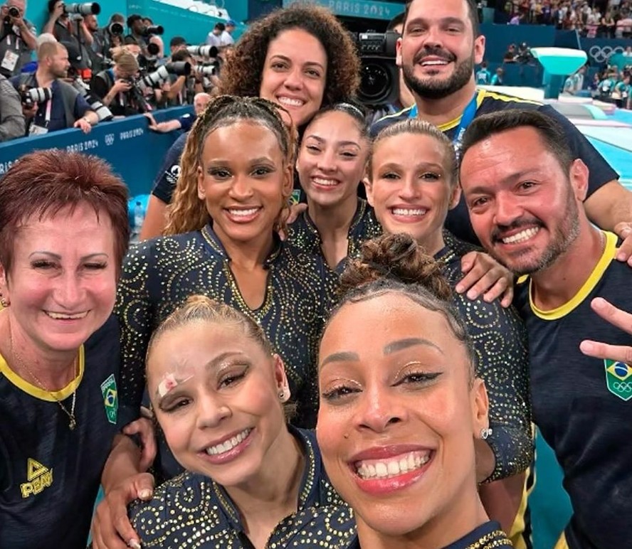 Daiane dos Santos se emociona e celebra após 20 anos: 'A tão sonhada ...