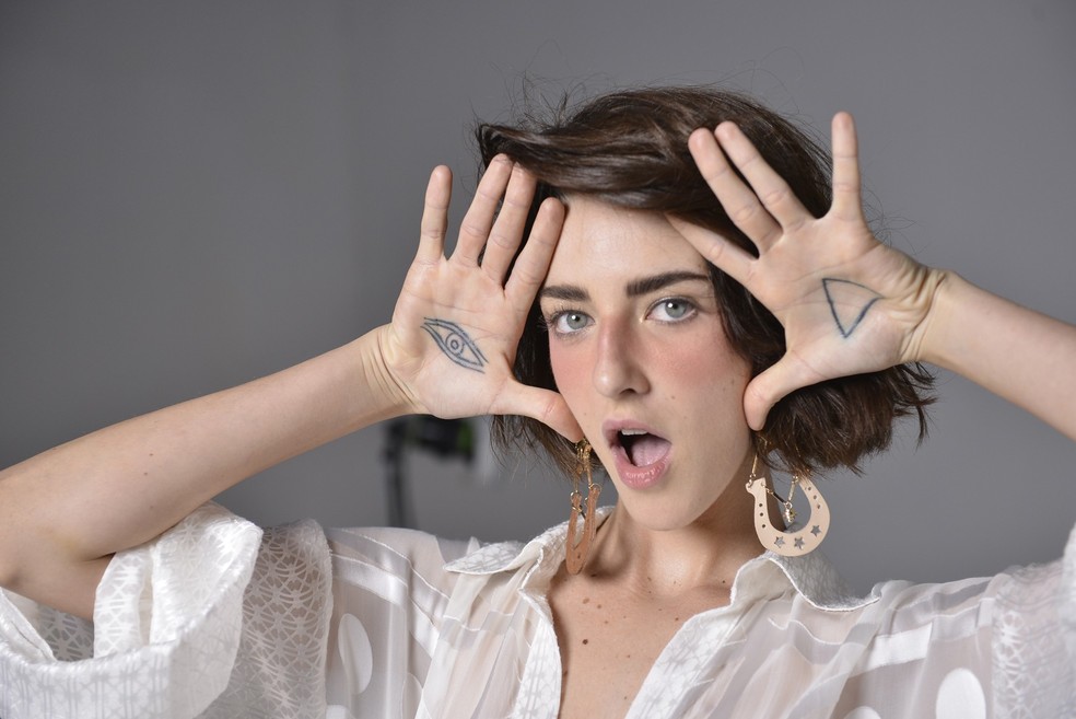 Making of: Cris Herrmann na campanha de verão 2015 da Lilly Sarti