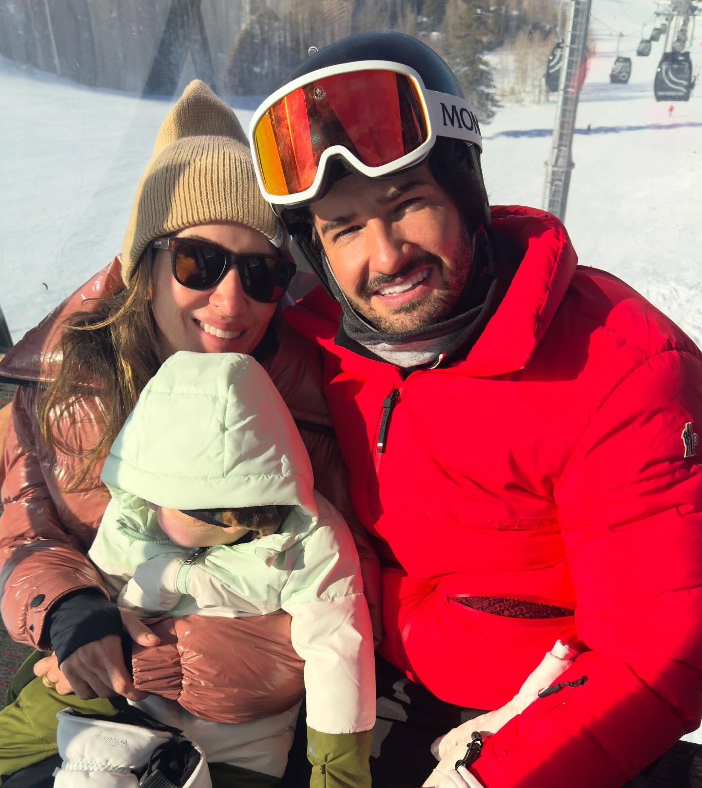 Alexandre Pato se declara no aniversário de Rebeca Abravanel: 'Mulher ...