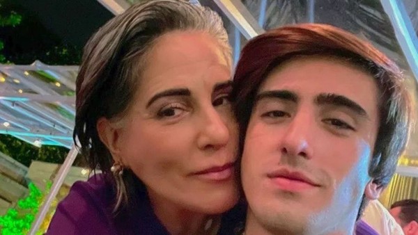 Gloria Pires se derrete pelo filho, Bento