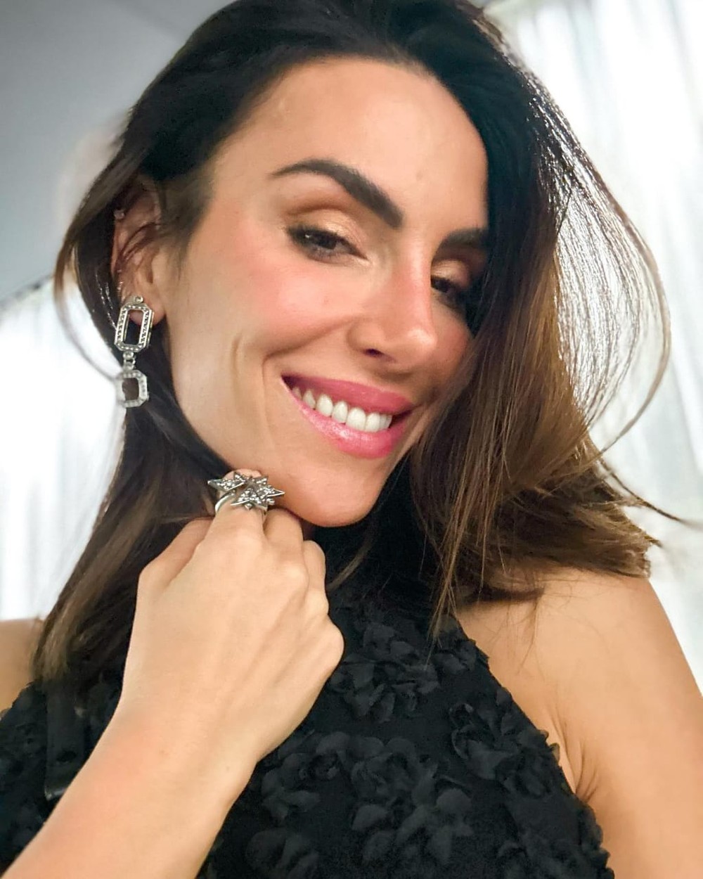 Mel Fronckowiak abre álbum do início de setembro
