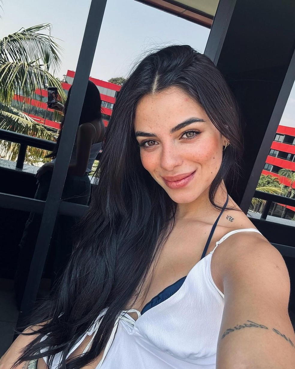 Key Alves compartilha clique romântico com o namorado