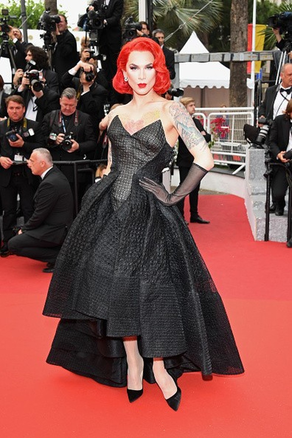 Miss Fame rouba a cena no tapete vermelho do Festival de Cannes