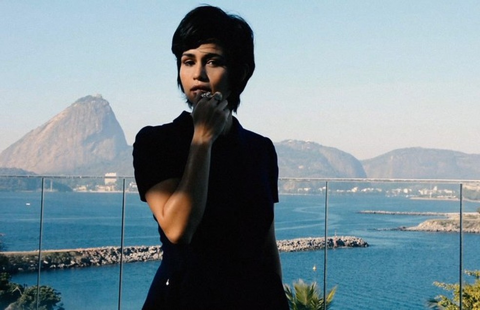 Love me: Nanda Costa e Raphael Vianna interpretam casal em beauty film ...