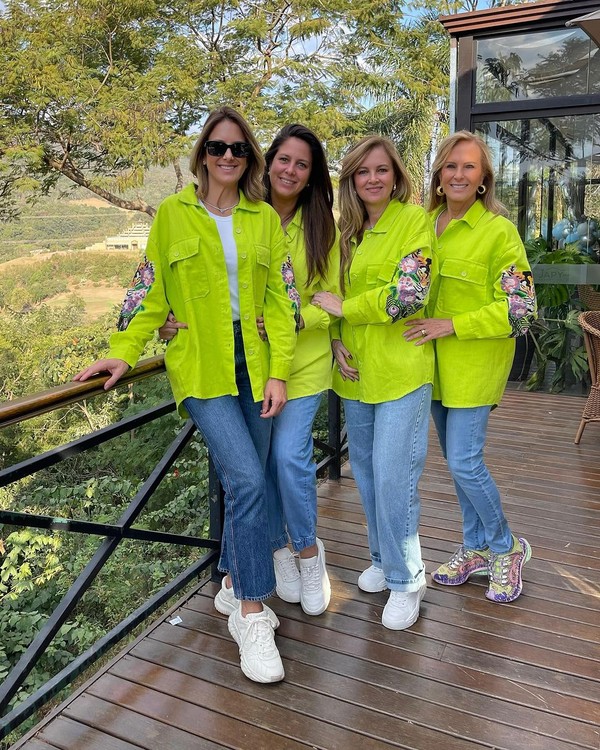 Buby Pinheiro parabeniza Helô Pinheiro em aniversário