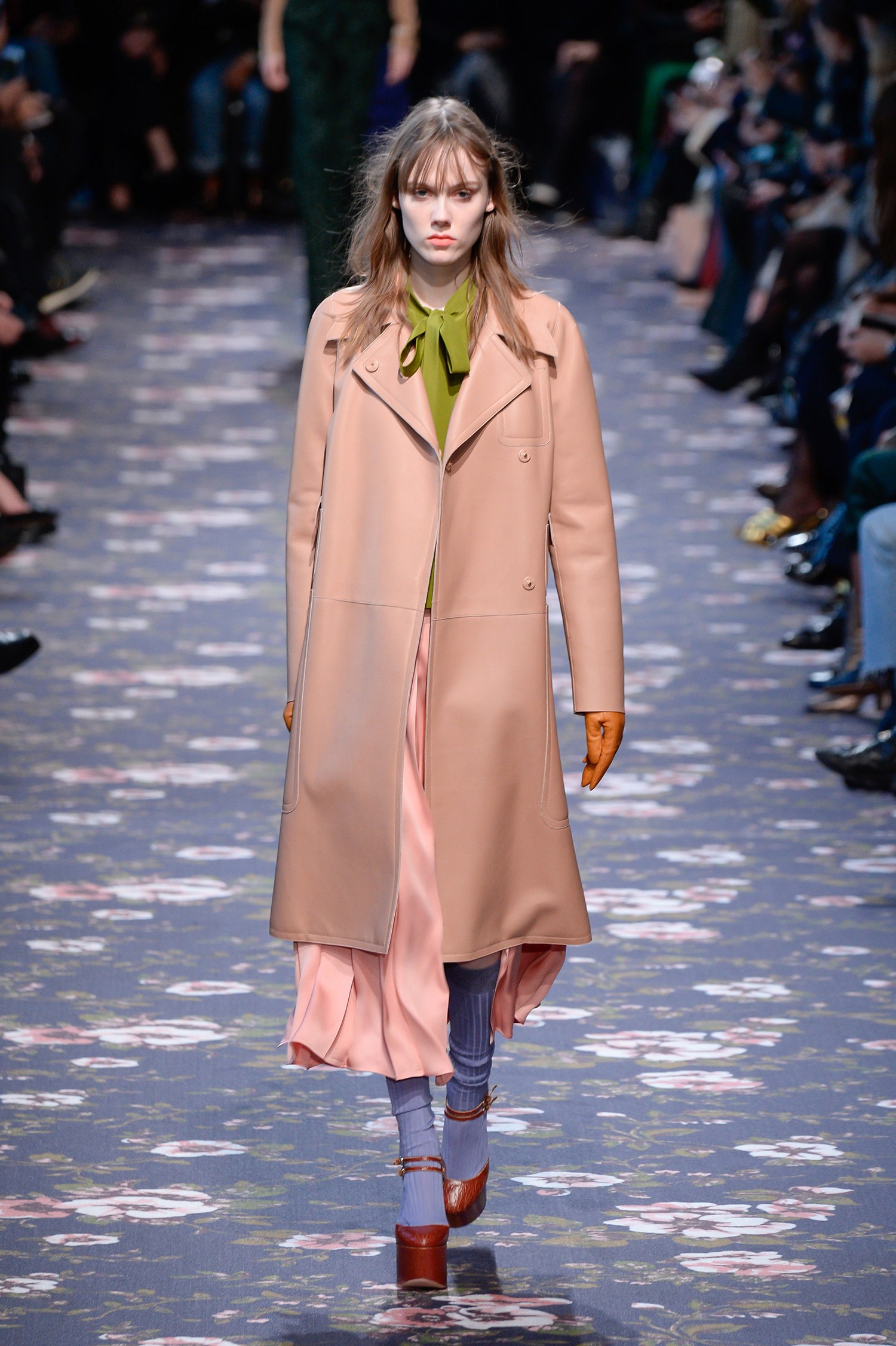 Rochas aposta que o grunge continua em alta