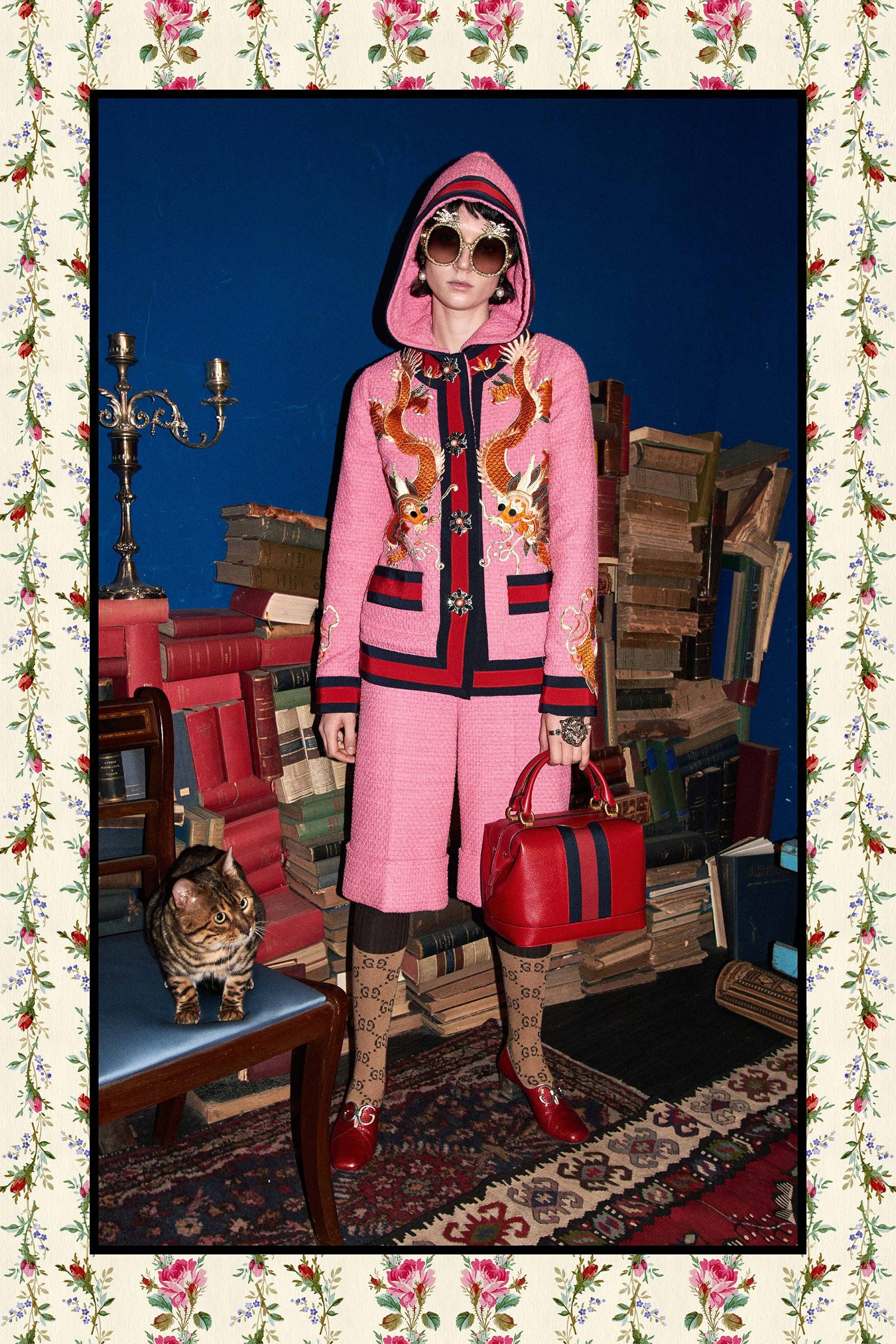 Gucci apresenta pre-fall com patchwork de florais e animal prints