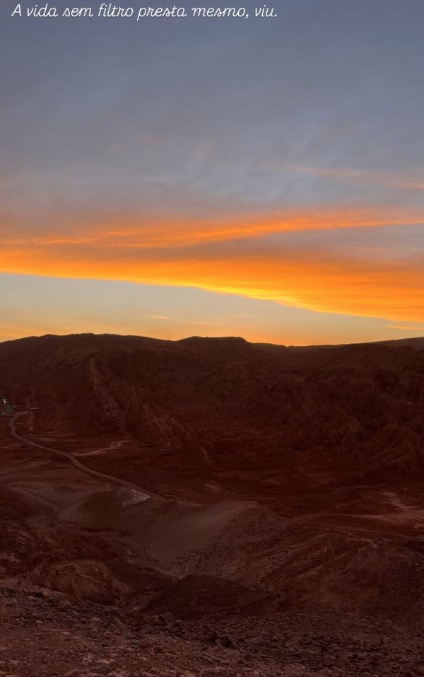 Hugo Moura posa com a namorada, Maria Clara Senra