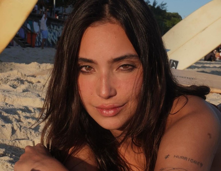 Vanessa Lopes abre álbum de estadia no Rio de Janeiro