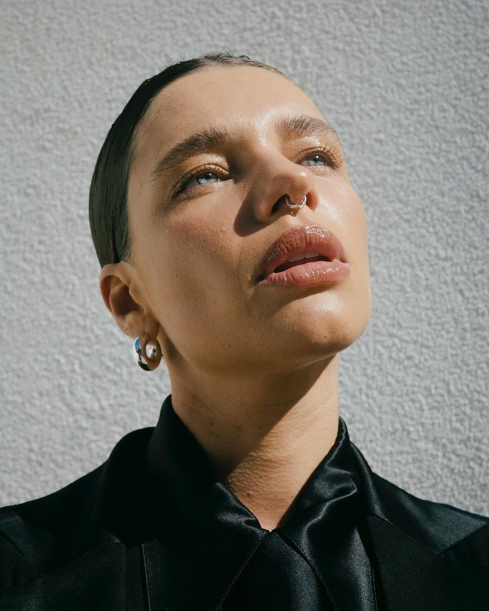 Bruna Linzmeyer marca presença no Festival de Cinema de Cannes