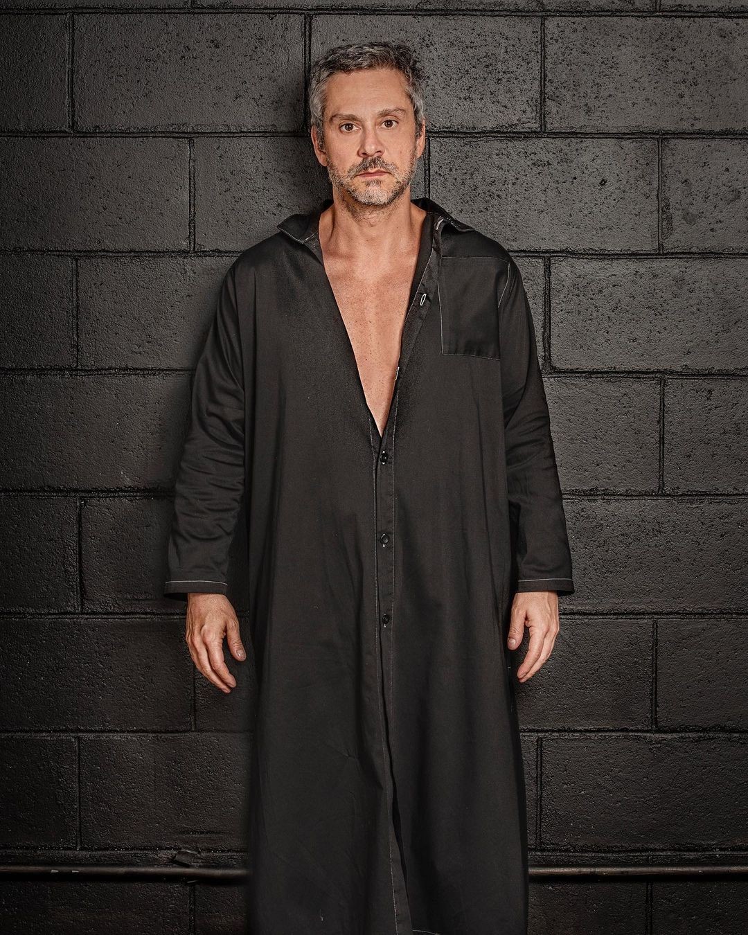 Alexandre Nero para a web com clique de Carnaval
