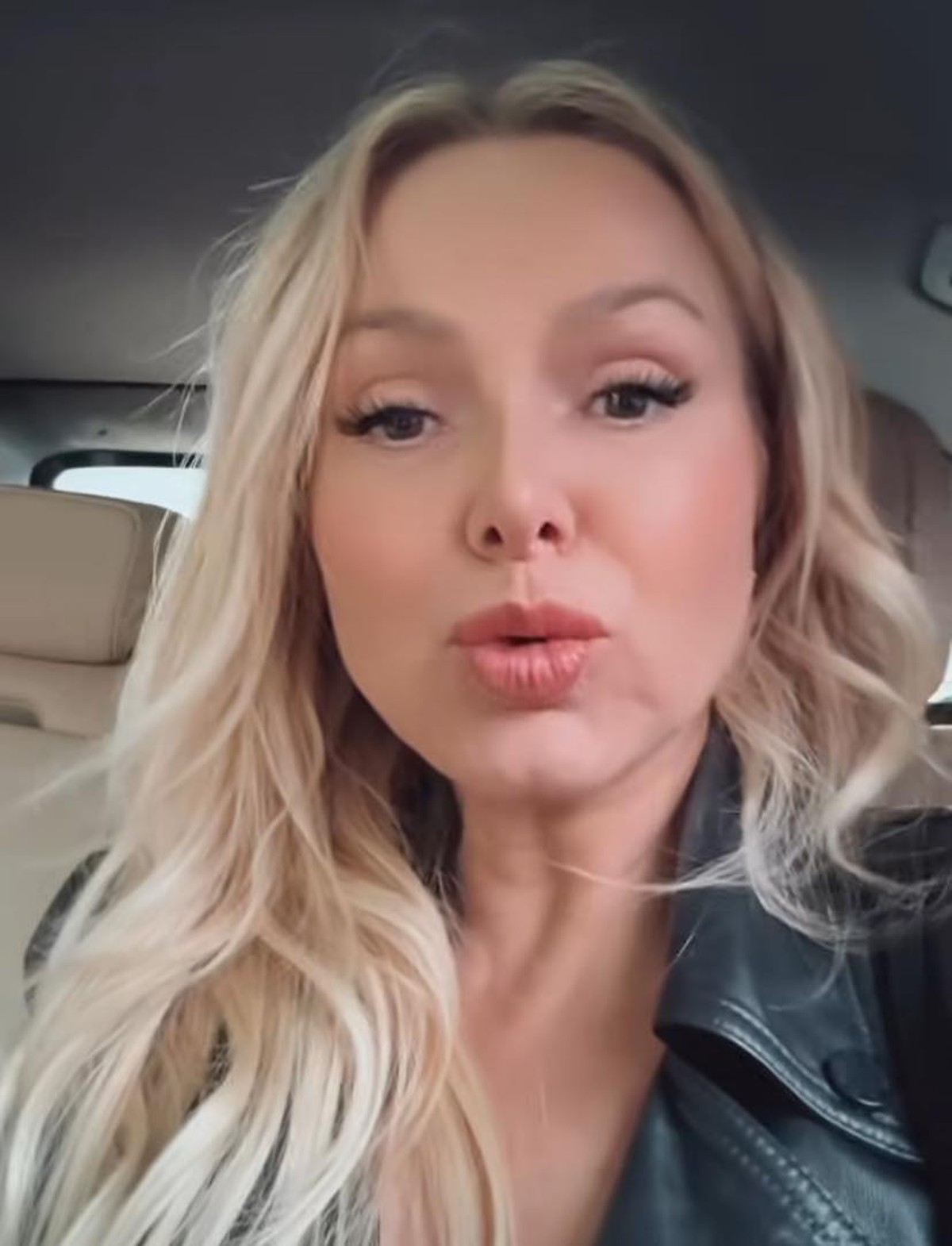 Eliana explica de onde surgiu inspiração para seu nome: 'ônibus'