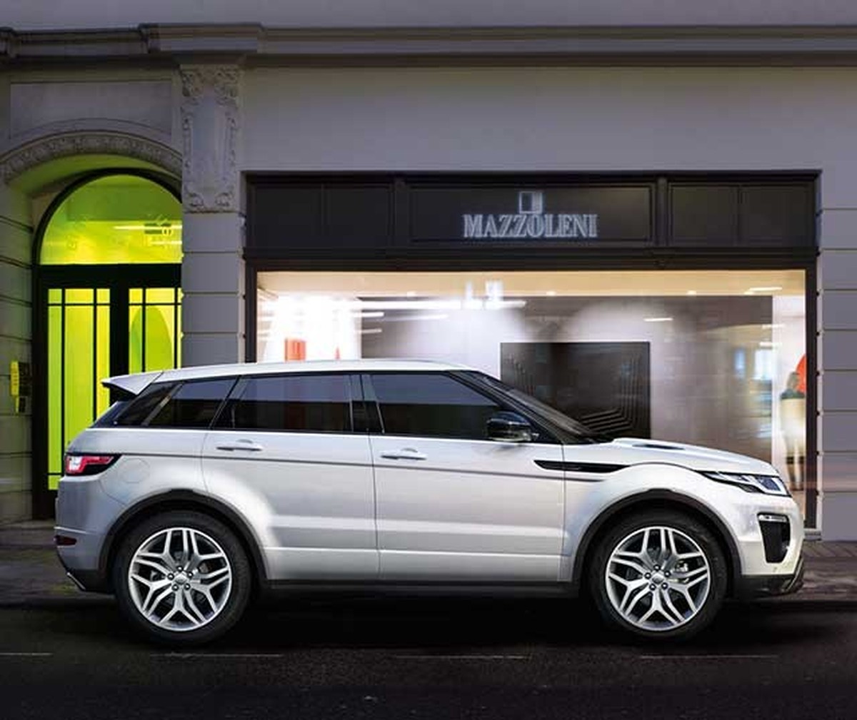 Conheça o premiado Range Rover Evoque, carro-sensação da Land Rover