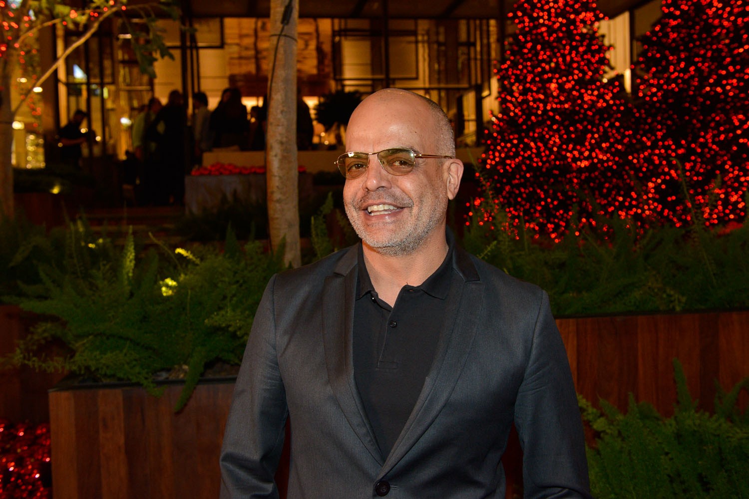 Coquetel comemora a decoração de Natal de Jeff Leatham na rede Iguatemi