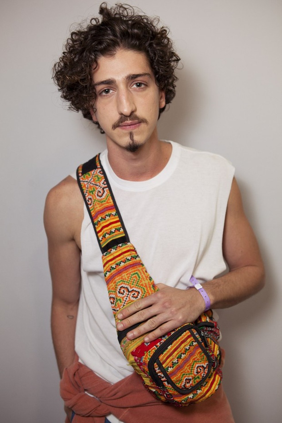 Johnny Massaro faz sua estreia no SPFW em desfile masculino ...