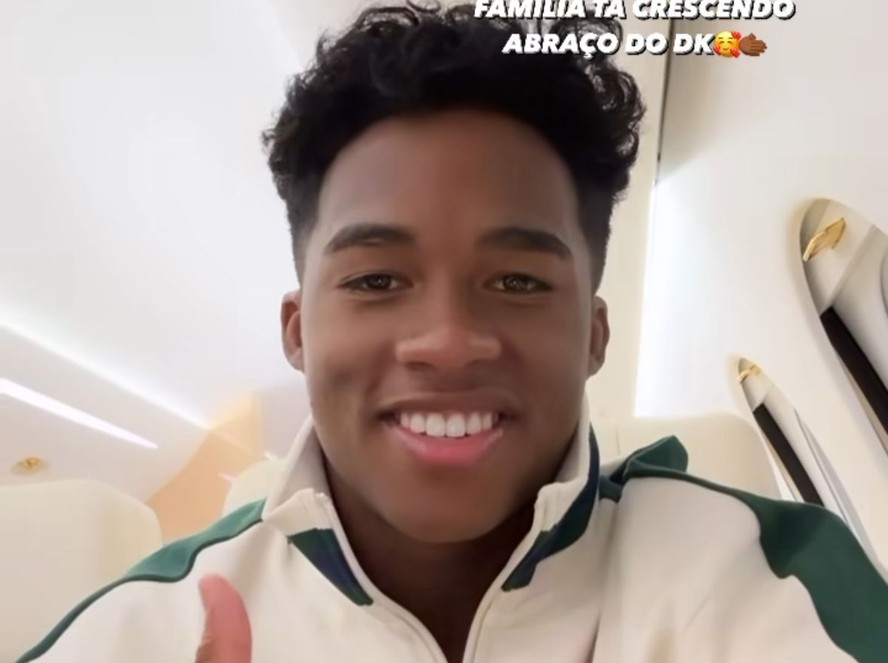 Nova joia da Seleção, Endrick comemora marca importante nas redes sociais