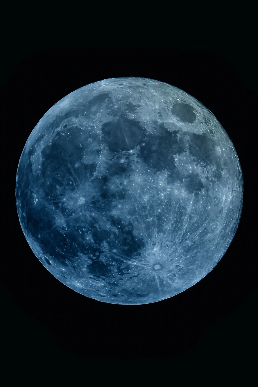 'Lua Azul' em 31 de maio: astróloga revela os efeitos deste raro fenômeno