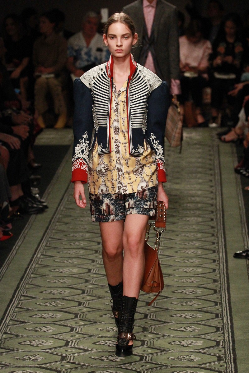 Burberry estreia no formato “see now, buy now”