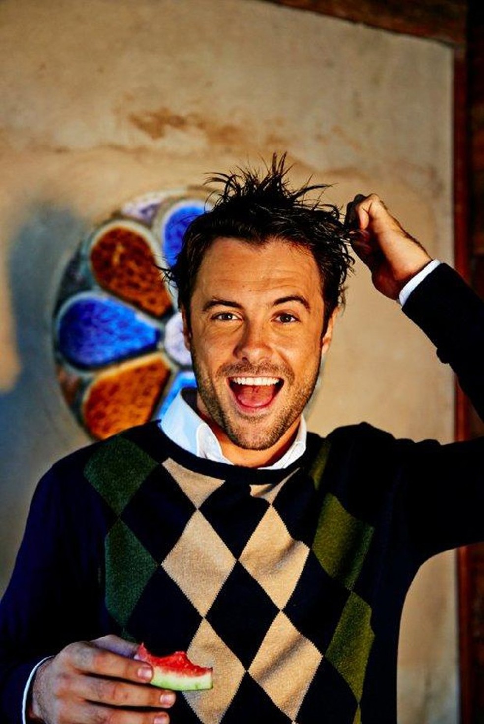 Kayky Brito aparece crescido em fotos exclusivas: 'beleza não me importa'