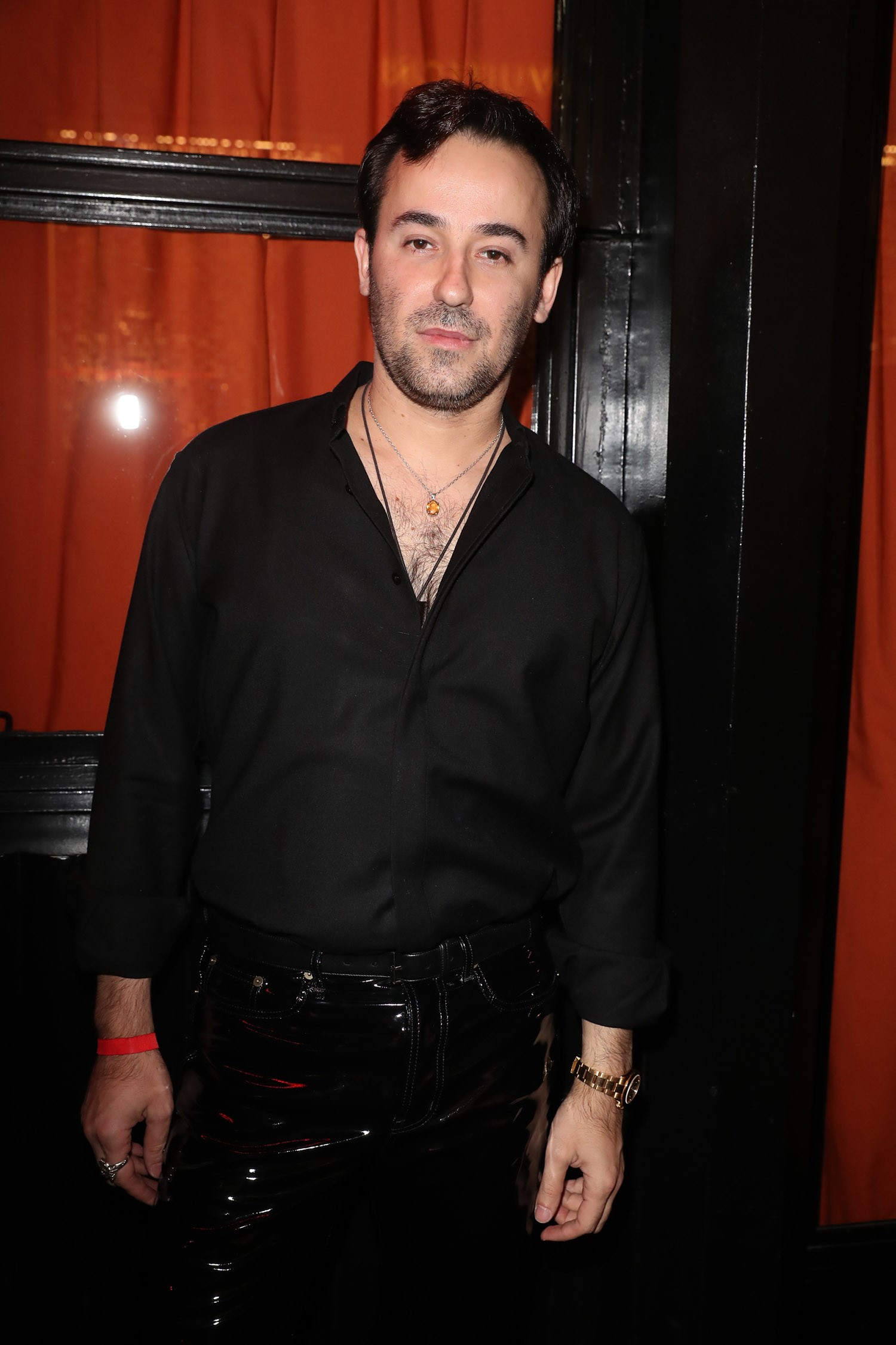 Paris is burning! Vogue Brasil e Schutz armam festa durante a PFW