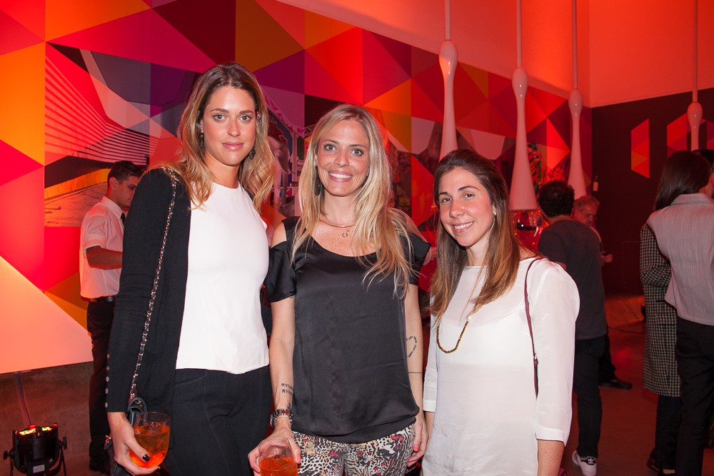 Galeria Melissa 10 anos: marca celebra aniversário com festa badalada