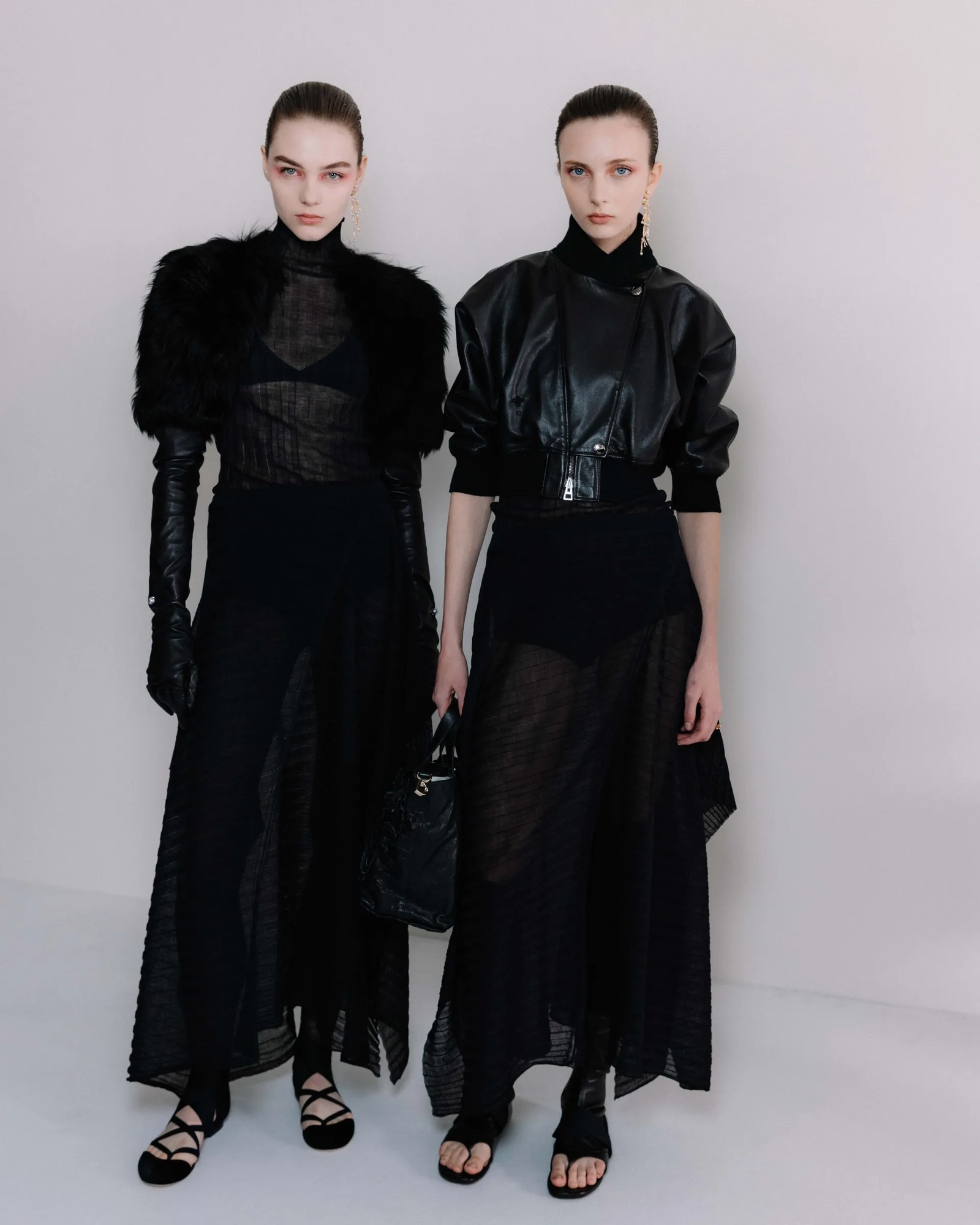 No pre-fall 2025 da Dior, Maria Grazia Chiuri se reconecta com a história da maison junto da ...