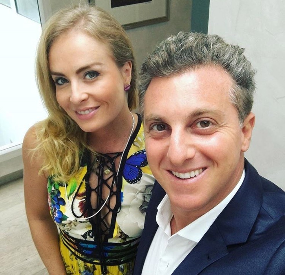 Angélica e Luciana Huck no casameto de Helena Bordon em St Barth