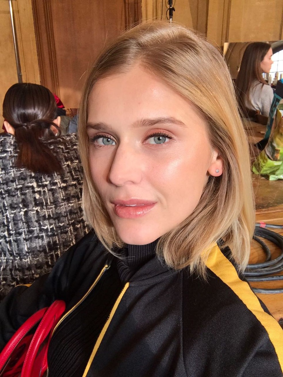 Celina Locks desfila coleção couture de Tony Ward em Paris