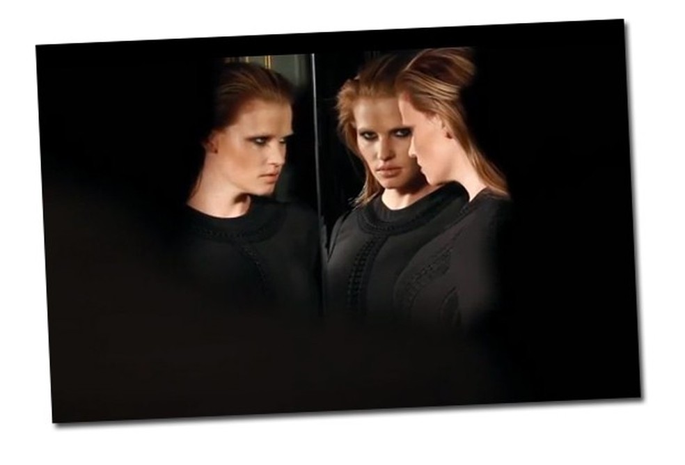 She's back: em vídeo, Lara Stone faz seu retorno à carreira de modelo