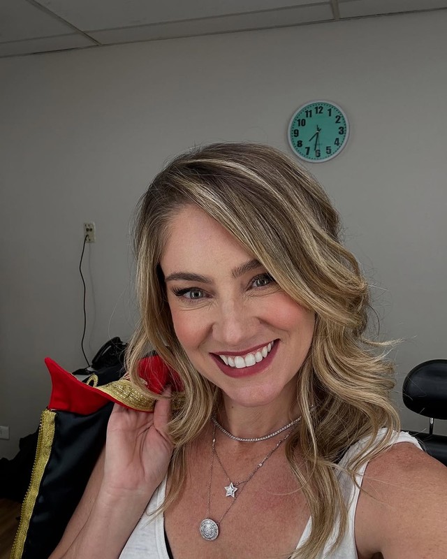Ex-paquita Juliana Baroni celebra 35 anos de carreira: 'Sou artista o ...