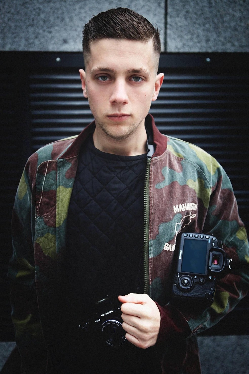 Como é a vida de um fotógrafo de street style em uma semana de moda?