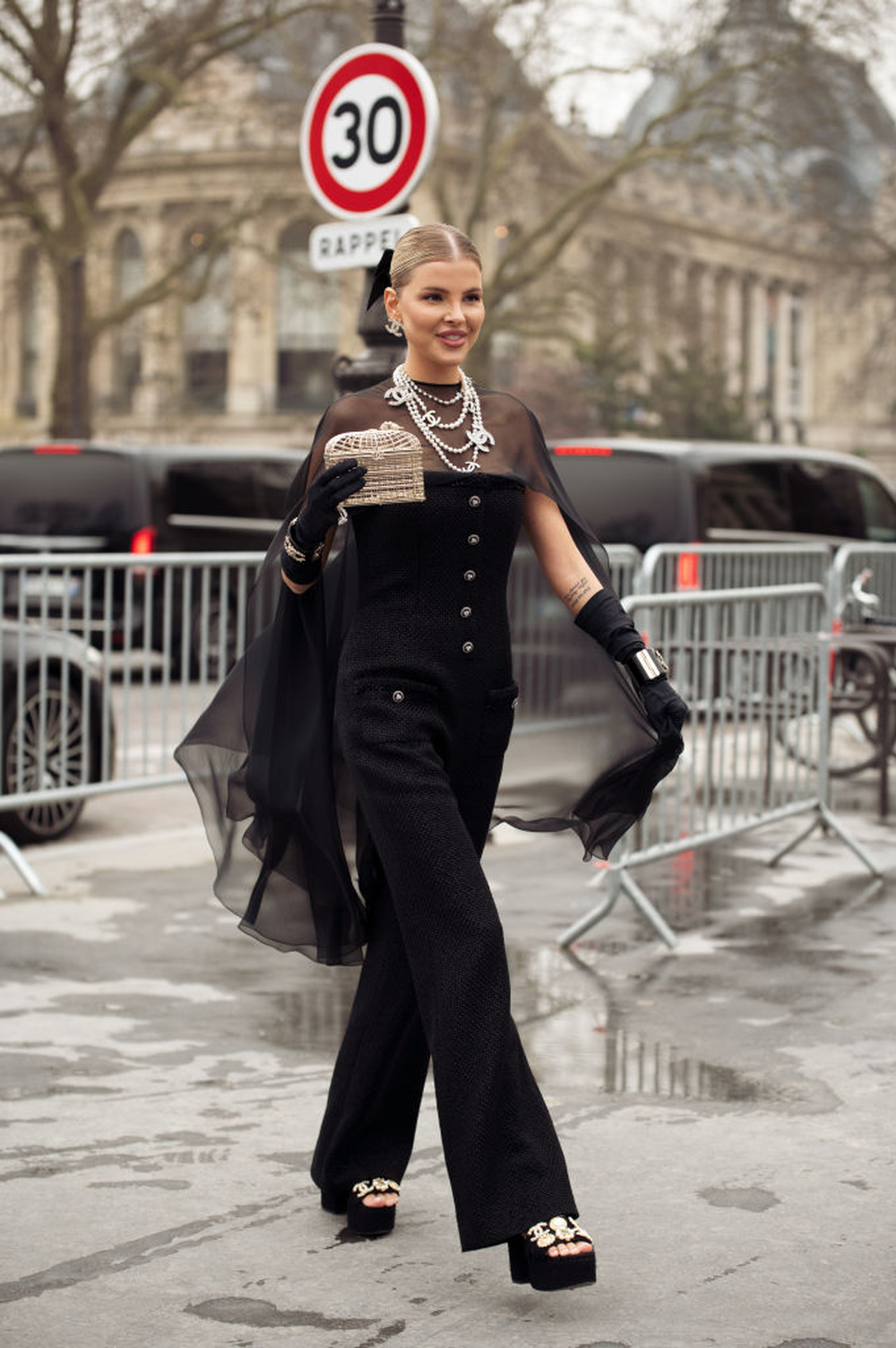 Como montar um look all black sem cair na mesmice