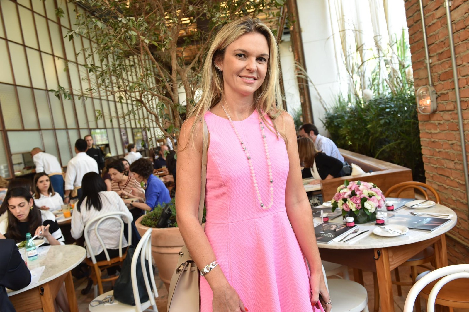 Lala Rudge lança coleção-cápsula da La Rouge - Belle para a For The Win
