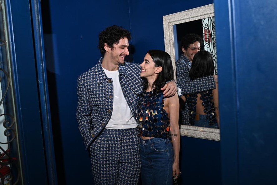 Manu Gavassi brilha em evento de grife em São Paulo e se abre: 'Sou ...