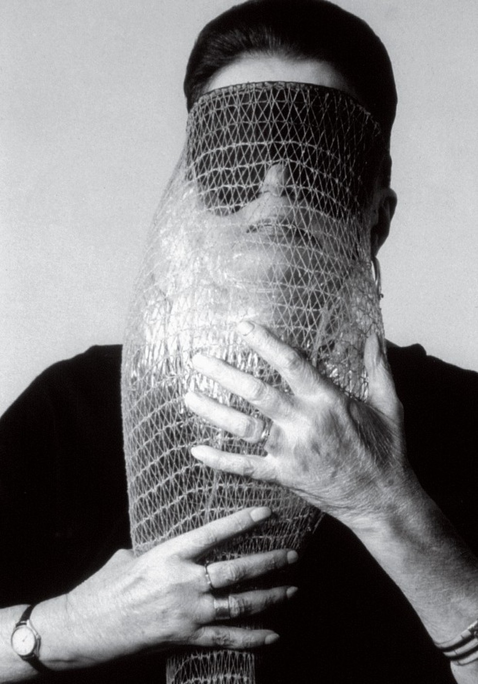 Mulher de fases: Lygia Clark ganha sua primeira restrospectiva americana