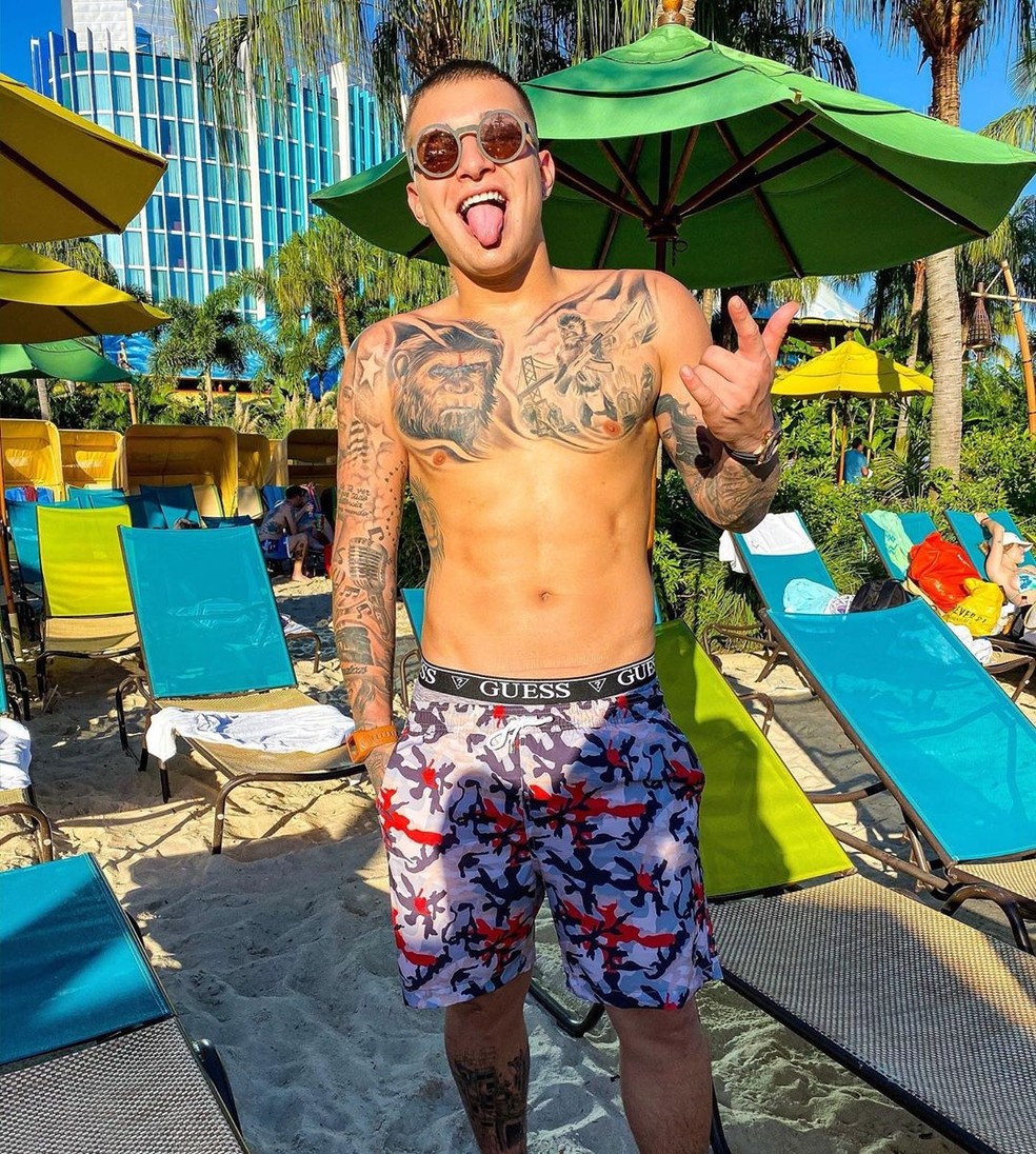 Xuxa fala sobre polêmica com MC Gui: 'estou claramente envergonhada'