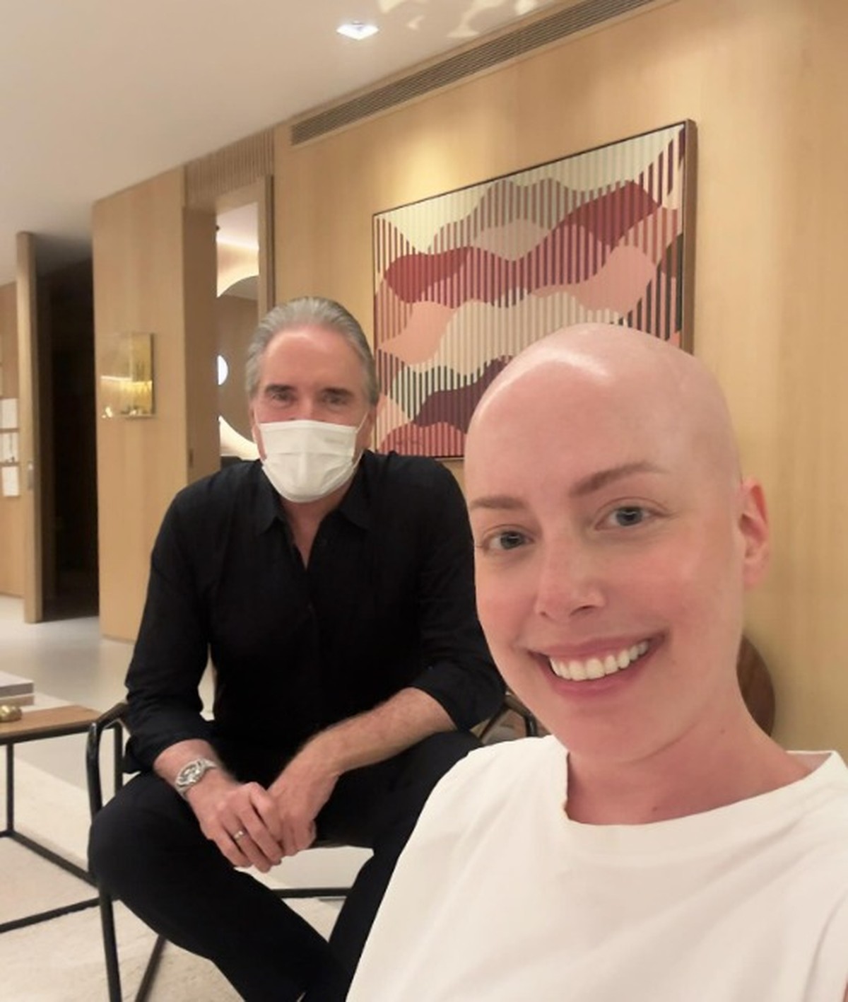 Roberto Justus visita a filha, Fabiana, em seu aniversário de 69 anos