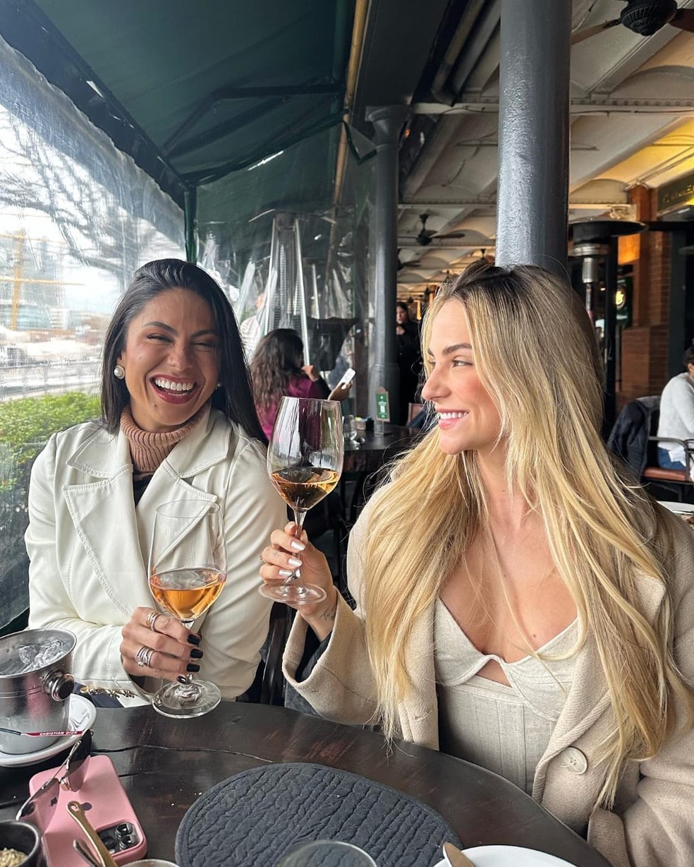 Gabi Martins se despede da Argentina com cliques encantadores