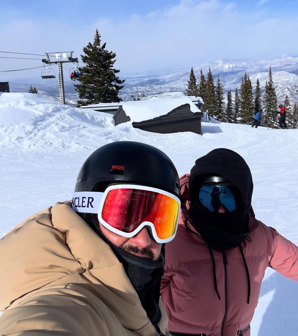 Alexandre Pato se declara no aniversário de Rebeca Abravanel: 'Mulher ...