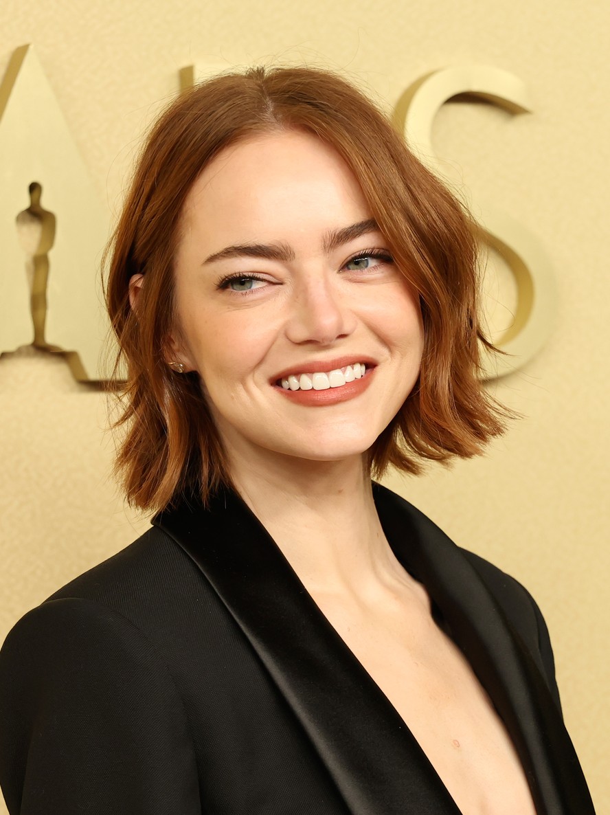 Hairstylist de Emma Stone revela como criou o bob mais cool de 2026