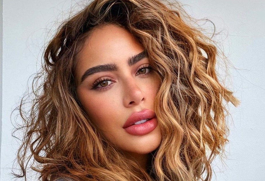 Rafaella Santos rouba a cena em cenário paradisíaco | Celebridades | Vogue