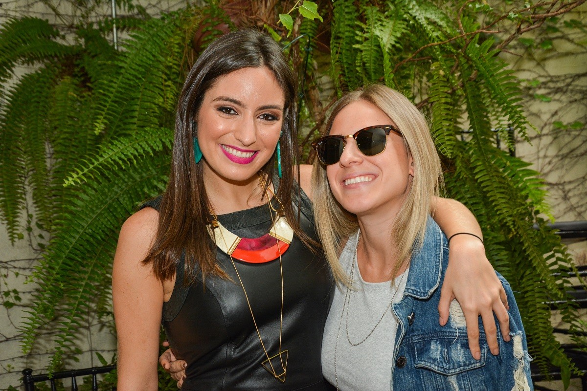 Thelure reúne convidados para lançar seu alto-verão