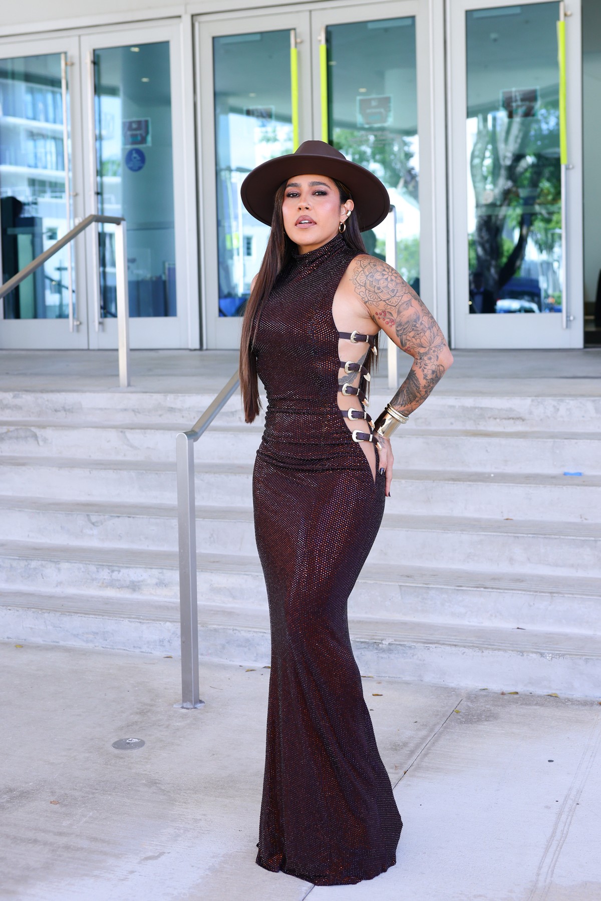 Lauana Prado usa look com mais de 70 mil cristais cravejados para o ...