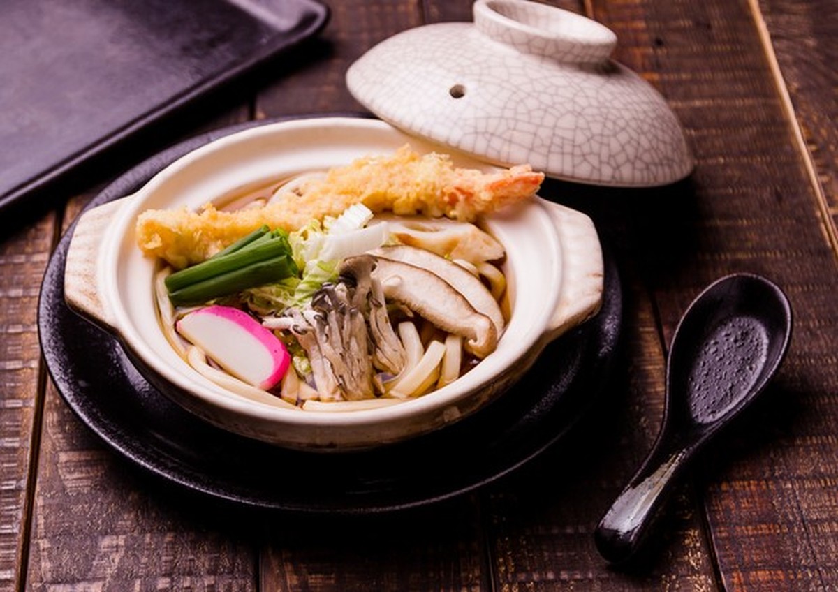 Nabeyaki Udon: leve a culinária japonesa para a mesa do jantar